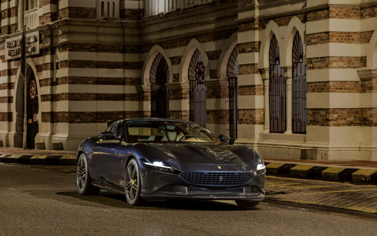 ferrari-roma-2021-front-view-exterior-gray-sports-coupe | 空冷ポルシェ・アストン ...